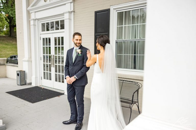 Drexelbrook Wedding - Megan and Joe - Phila and NJ Wedding Photographer